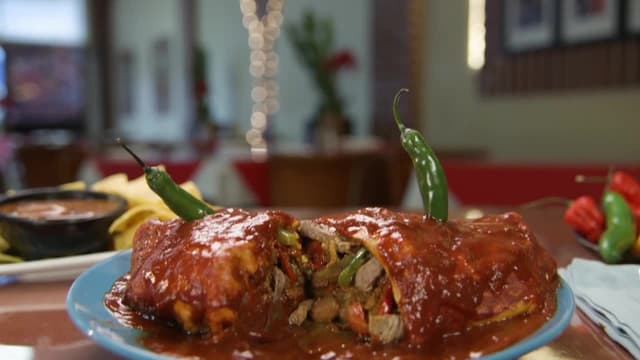 Watch Food Paradise S06:E03 - Spicy - Free TV Shows | Tubi