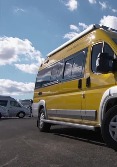 Watch Big Time RV S03:E08 - Princesses and Pigs - Free TV Shows | Tubi