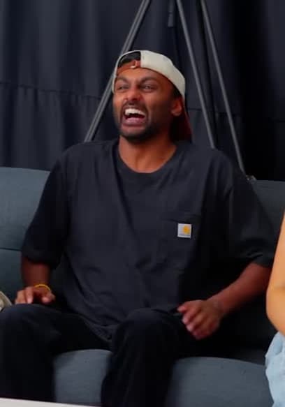 Watch YeahMad S02:E03 - Pictionary: Sath X Peyton vs. Kat X Pat - Free ...