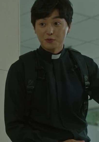 Watch Priest S01:E01 - Episode 1 - Free TV Shows | Tubi