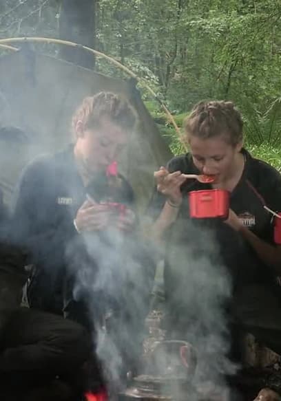 Watch Bear Grylls Survival School S01:E05 - Bear Grylls Survival School ...