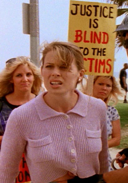Watch Pacific Blue S03:E02 - Ties That Bind - Free TV Shows | Tubi