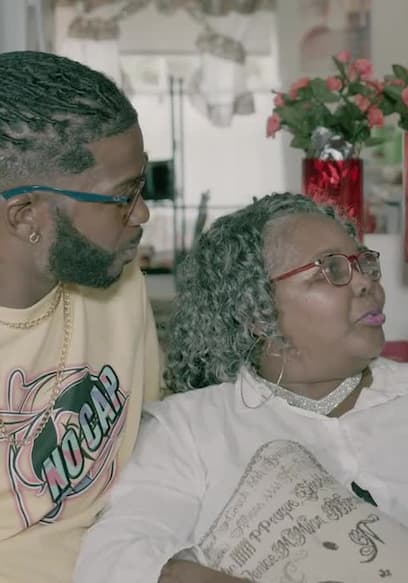 Watch Messie Cee: Keeping Up With the Mess S01:E18 - The Messie Family ...