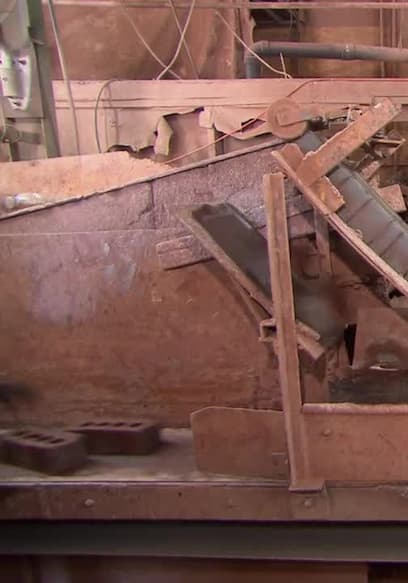 Watch Making Stuff S01:E150 - Bricks - Free TV Shows | Tubi