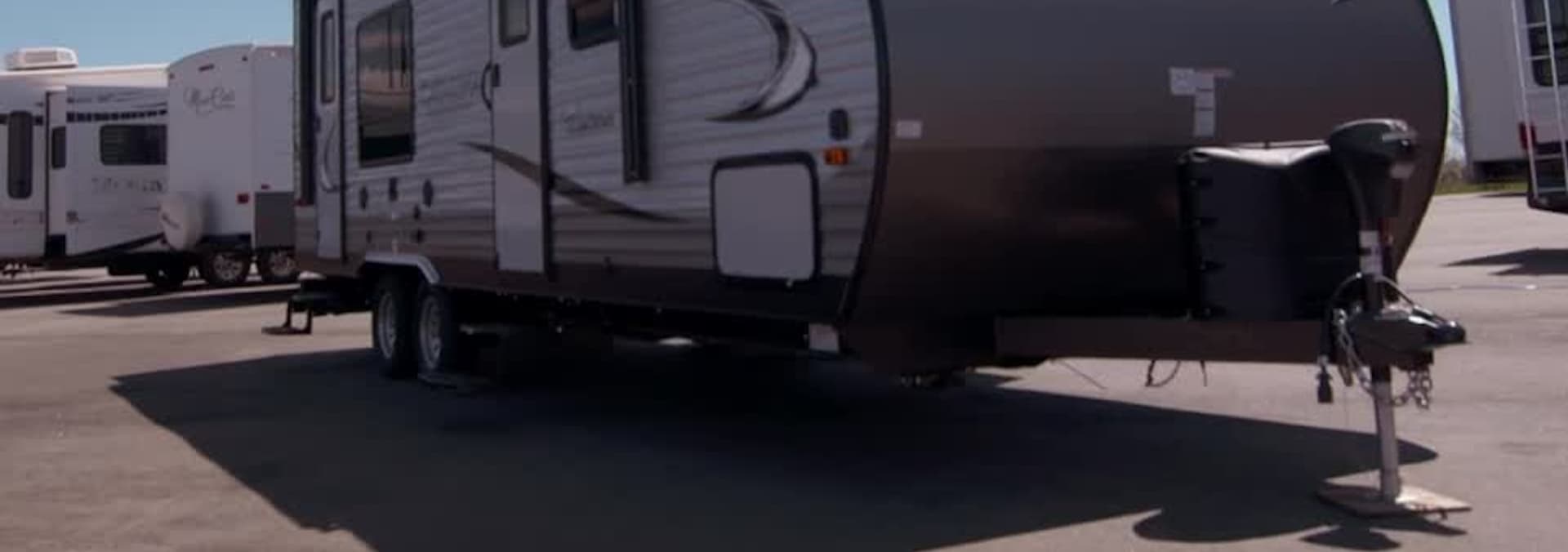 Watch Big Time RV S04:E05 - Sheriff's Showdown - Free TV Shows | Tubi