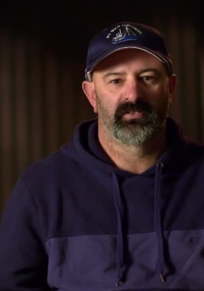 Watch Giant Lobster Hunters S04:E02 - Episode 2 - Free TV Shows | Tubi