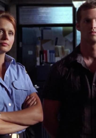 Watch The Guard S02:E04 - Last Night - Free TV Shows | Tubi