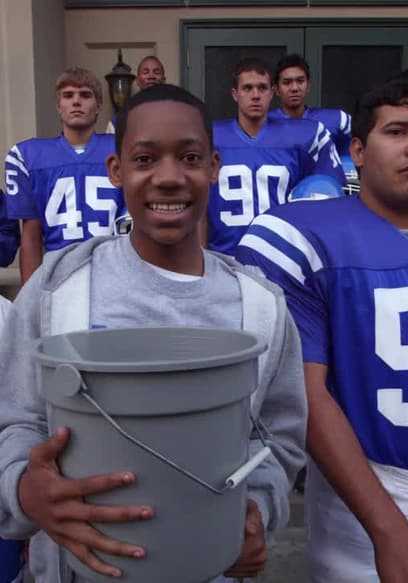 Watch Everybody Hates Chris S04:E09 - Everybody Hates James - Free TV ...