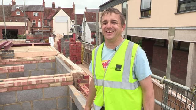 Watch Building the Dream Streaming Online | Tubi Free TV