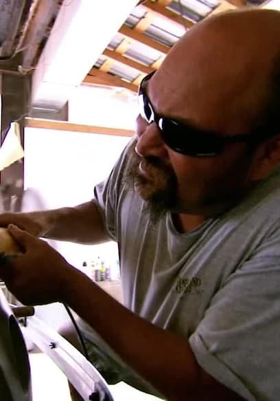Watch Texas Car Wars S01:E07 - Colby Takes Over - Free TV Shows | Tubi