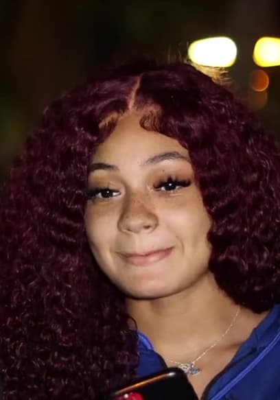 Watch iKnowAyrel S03:E11 - Secret Affairs - Free TV Shows | Tubi