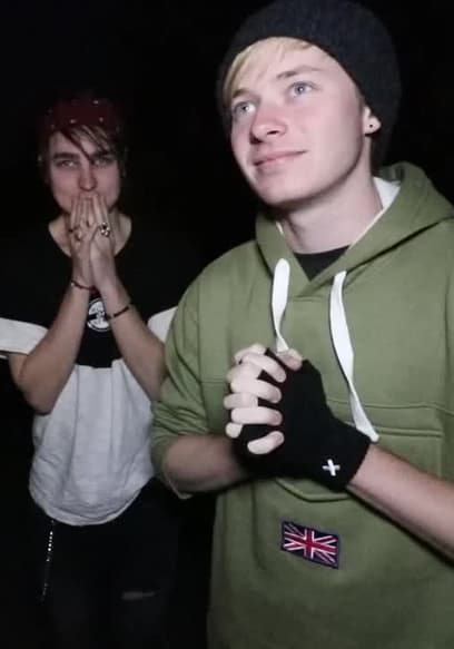 Watch Sam and Colby S09:E08 - Lost in Diablo's Den at Night - Free TV ...