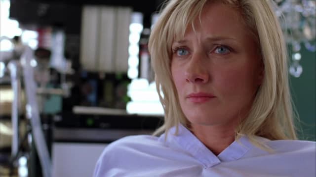 Watch Nip/Tuck S02:E10 - Kimber Henry - Free TV Shows | Tubi