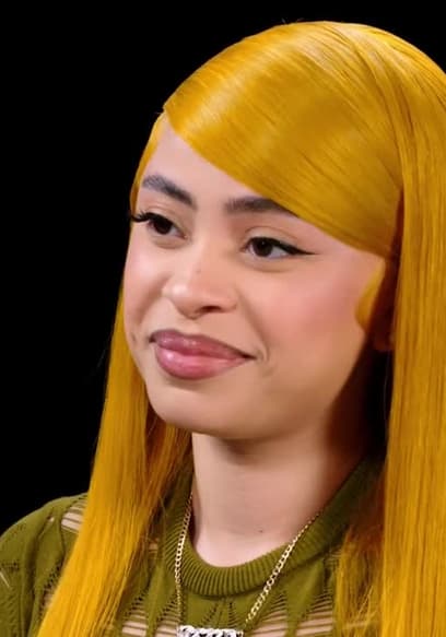 Watch Hot Ones S23:E10 - Ice Spice Gets Melted by Spicy Wings - Free TV ...