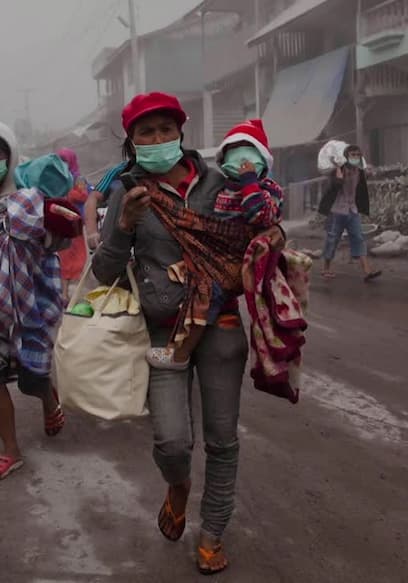 Watch Deadly Disasters S02:E06 - Volcanoes - Free TV Shows | Tubi