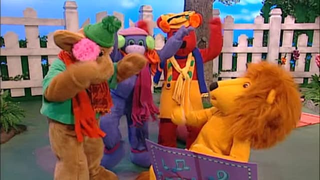 Watch Elliot Moose S02:E01 - Yes, We Have No Bananas / Double Trouble ...