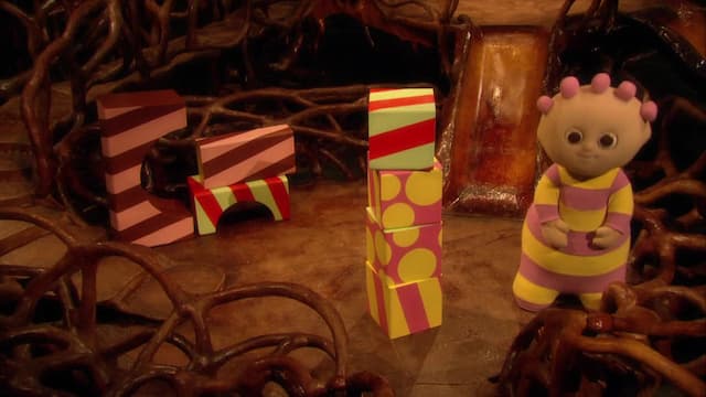 Watch In the Night Garden S01:E02 - Tombliboos' Waving Game - Free TV ...