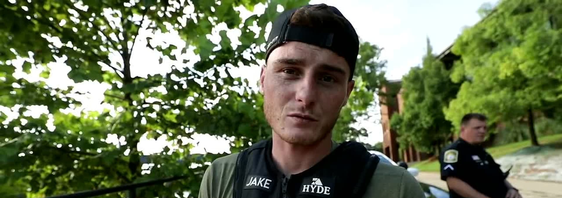 Watch Scuba Jake S04:E07 - A Bone-Chilling Discovery - Free TV Shows | Tubi