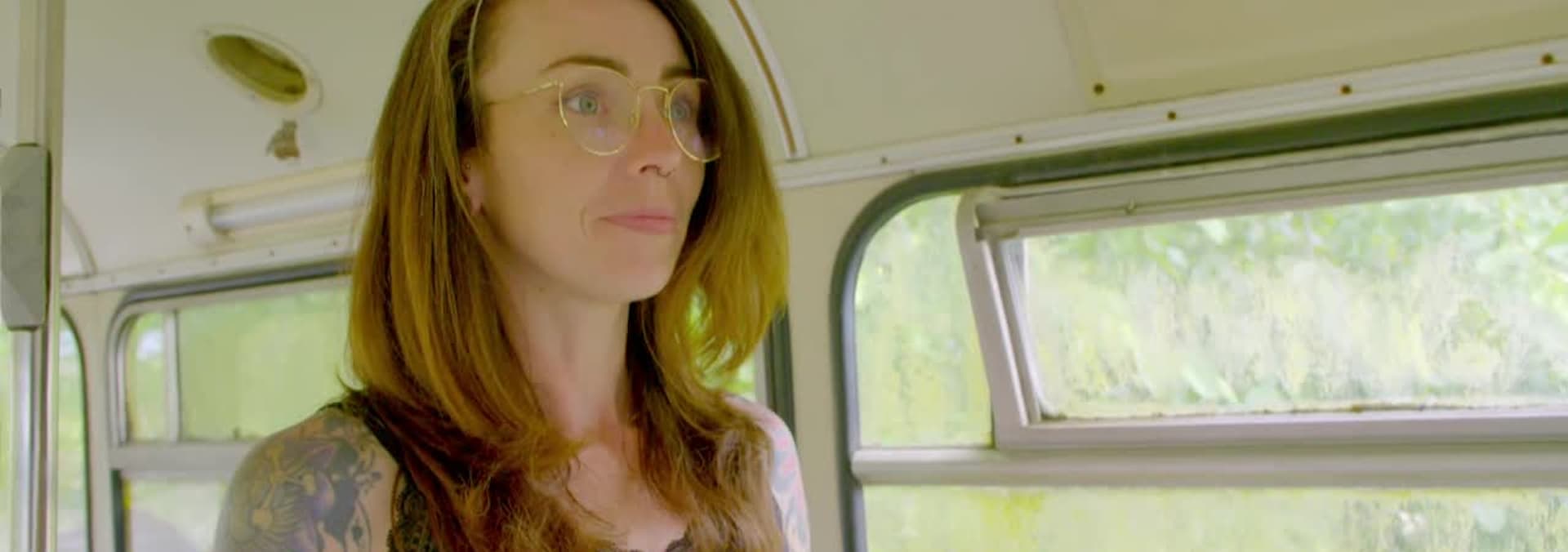 Watch My Unique B&B S02:E13 - Stacey's Bus - Free TV Shows | Tubi