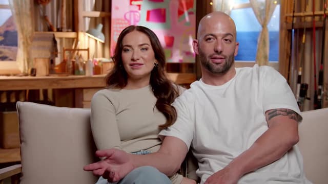 Watch The Block S18:E02 - Episode 2 - Free TV Shows | Tubi