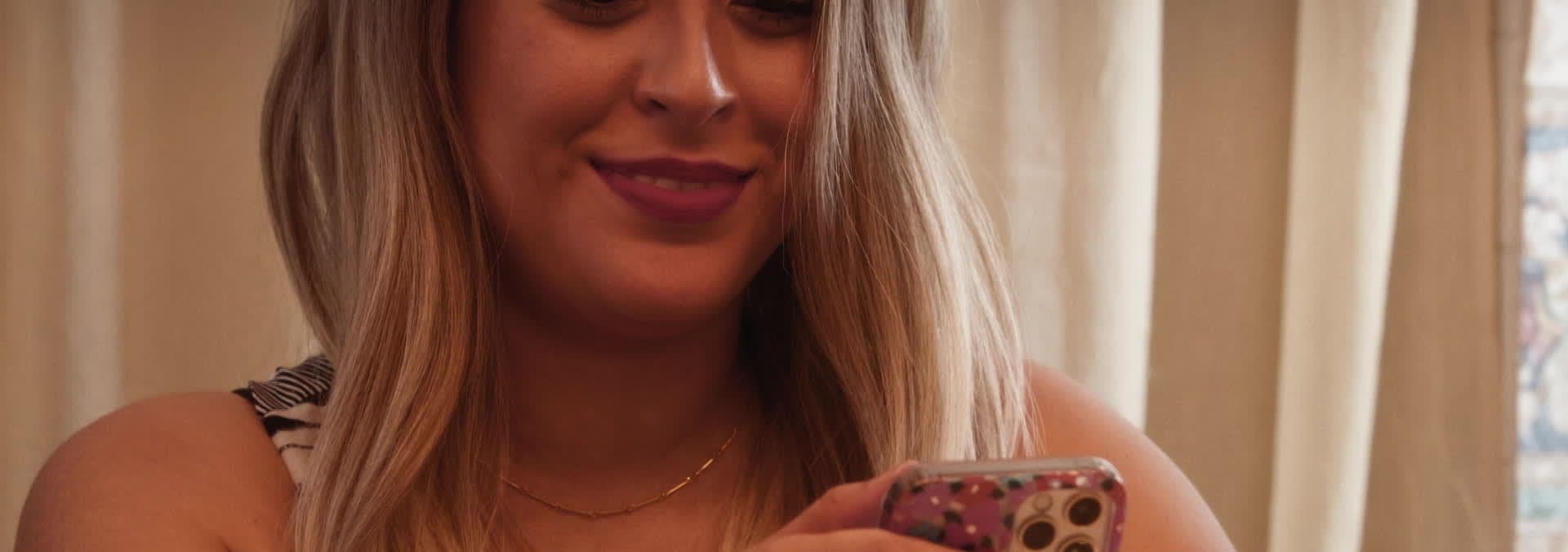 Watch #TextMeWhenYouGetHome S02:E08 - Carla Stefaniak - Free TV Shows ...