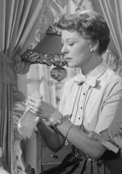 Watch The Adventures of Ozzie and Harriet S02:E05 - David's Pipe - Free ...