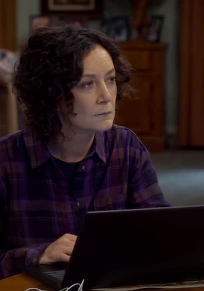Watch The Conners S05:E05 - A Little Weed and a Bad Seed - Free TV ...