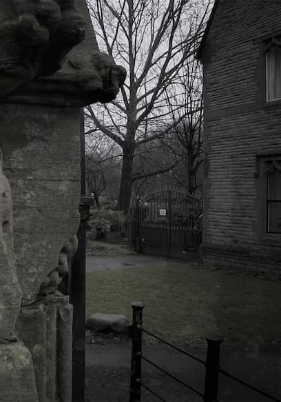 Watch Paranormal Captured S01:E04 - The House in the Cemetery - Free TV ...