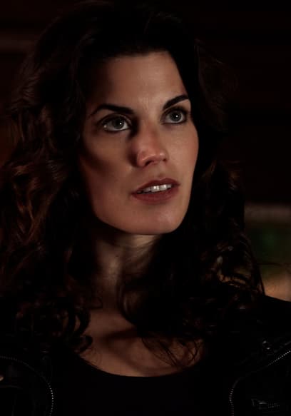 Watch True Justice S01:E11 - Urban Warfare - Free TV Shows | Tubi