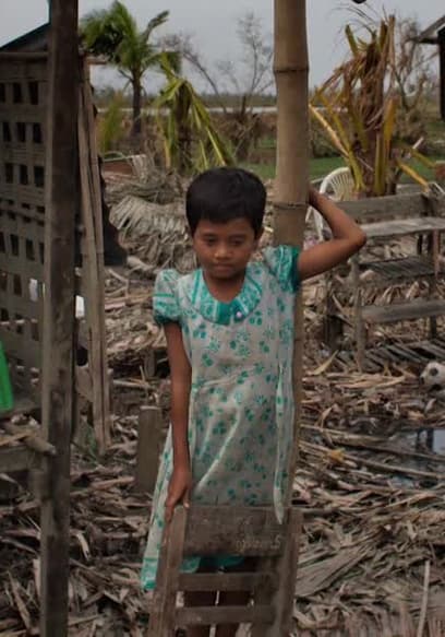 Watch Deadly Disasters S02:E09 - Cyclones - Free TV Shows | Tubi