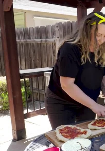 Watch Backyarding S01:E05 - Mastering the Menu - Free TV Shows | Tubi