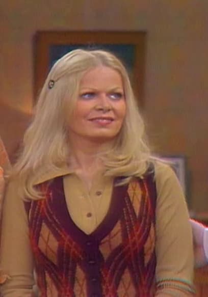 Watch All in the Family S03:E13 - Archie and the Bowling Team - Free TV ...