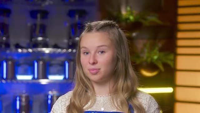 Watch MasterChef: Generations S14:E16 - Ramsay’s Rooftop Restaurant ...