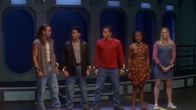 Watch Power Rangers Zeo S04:E04 - Target Rangers - Free TV Shows | Tubi