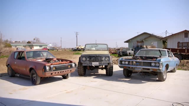 Watch Roadkill Garage S05:E06 - Project Car Blowout! - Free TV Shows | Tubi